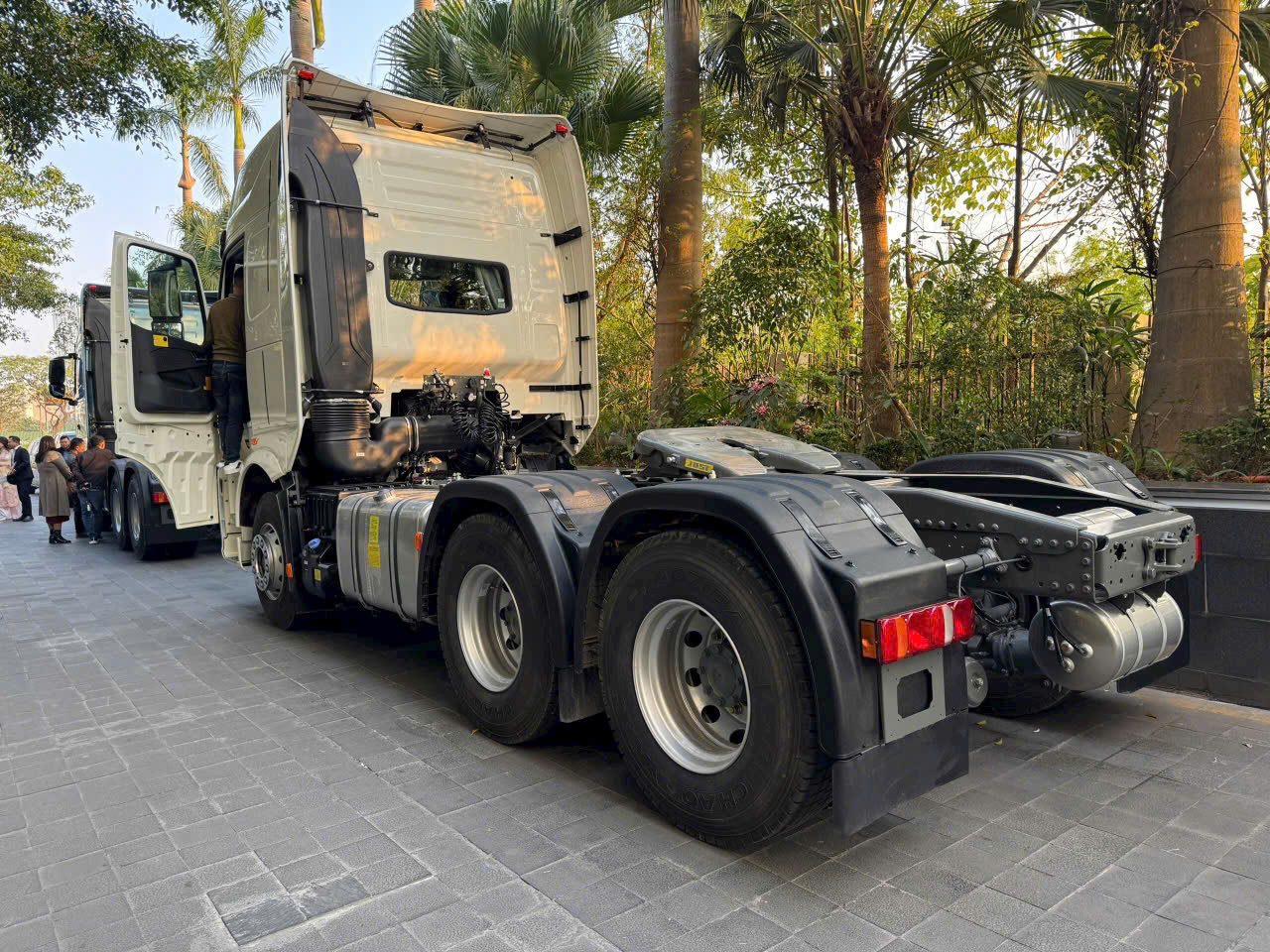 Đầu kéo Howo TH7N 460HP 2025 - ĐẠI LÝ XE TẢI GIA LAI